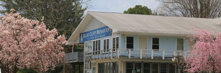 Blue Cliff Monastery – Buddhism in America