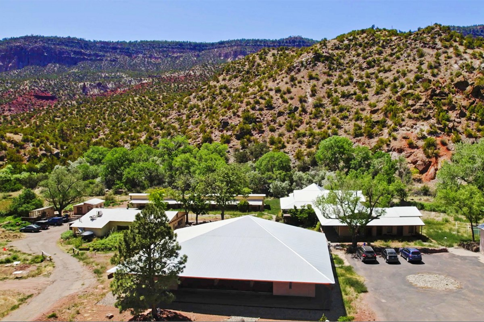 Bodhi Manda Zen Center – Buddhism in America